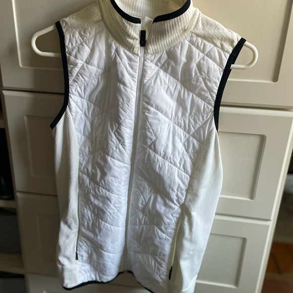 Athleta | Jackets & Coats | Athleta White Vest Worn Once Runs A Bit ...
